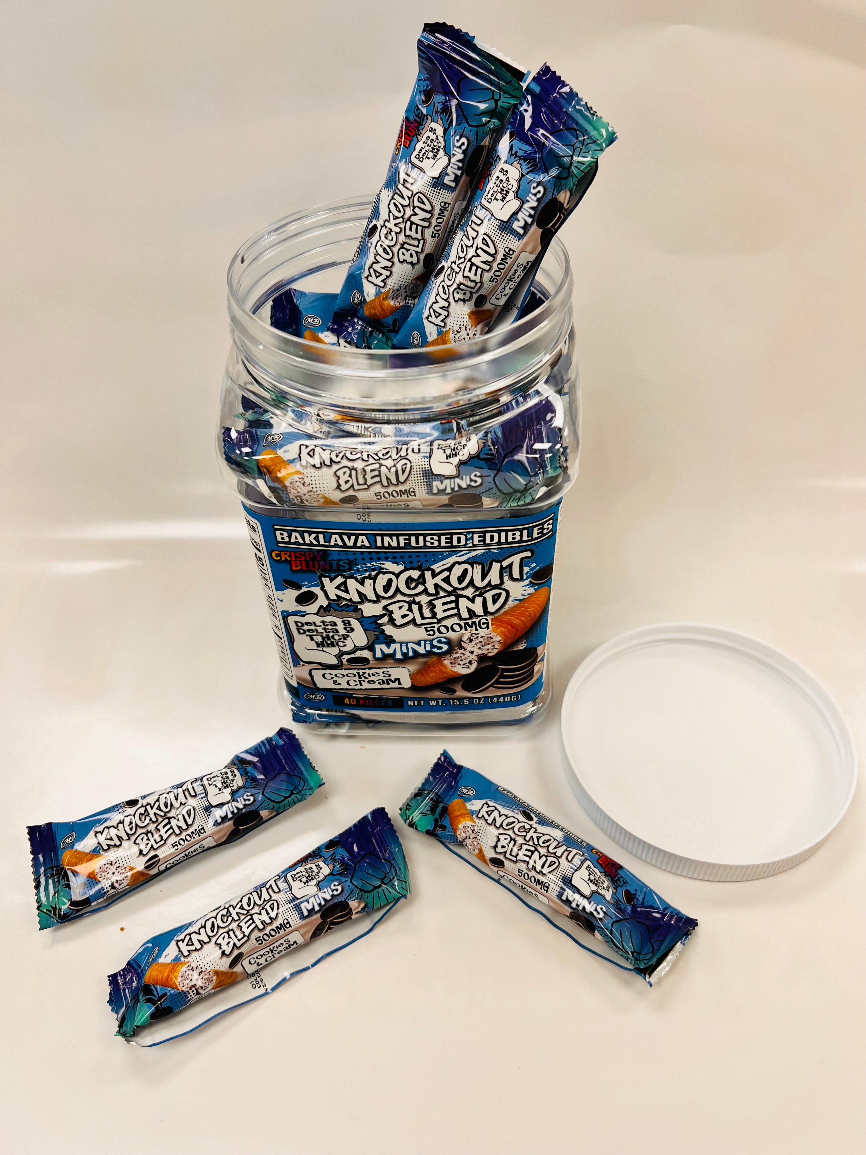 KO Knock Out minis 500mg each with Cookies & Cream Crispy Blunts Cream ...
